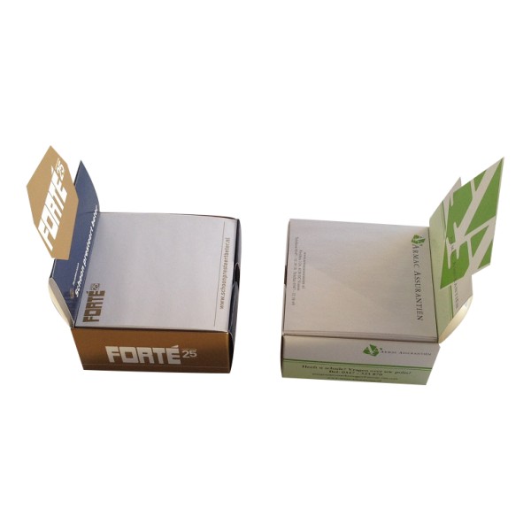 Notitiebox bedrukt op alle zijden, eigen stansvorm en voordelig.